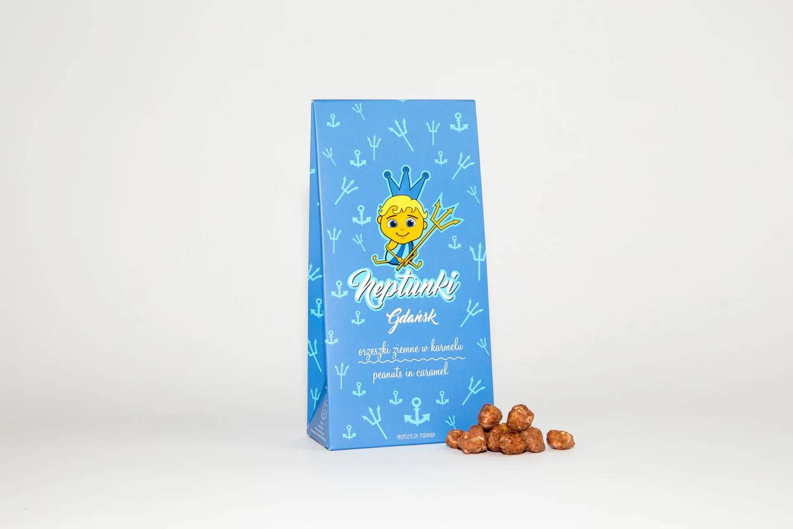 Neptunek chocolate-covered nuts in caramel 125g | Sweet cities \ Gdańsk ...